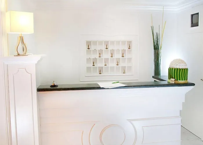 Hotel Max Rome : Hôtel 3 étoiles avec Prix Minimum 68.8565€ | MISE À ...